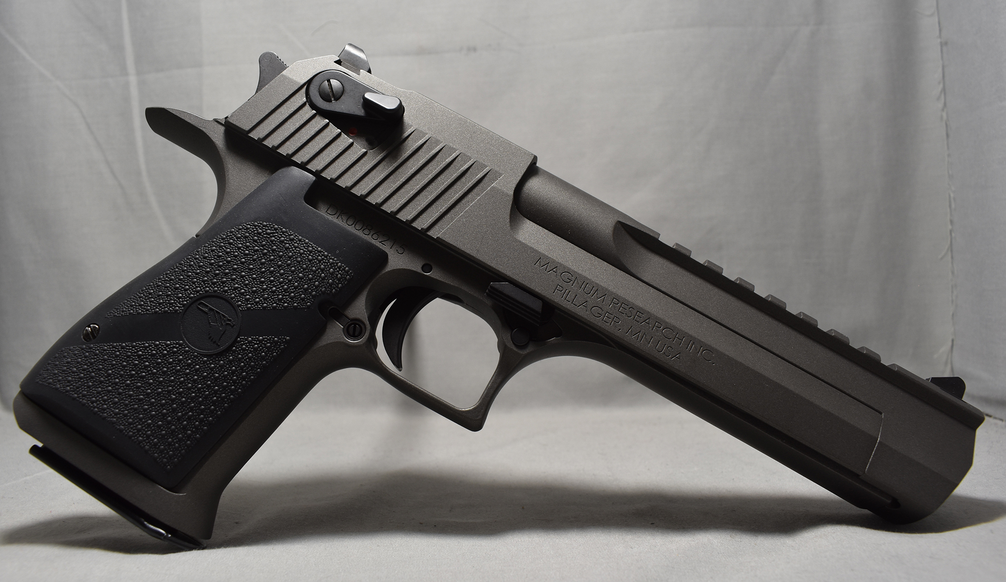 Magnum Research ~ Desert Eagle ~ .44 Magnum | Cabela's